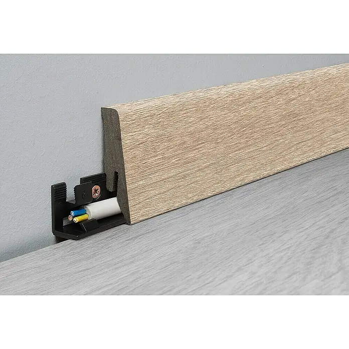 Sockelleiste Mit Kabelkanal Holz