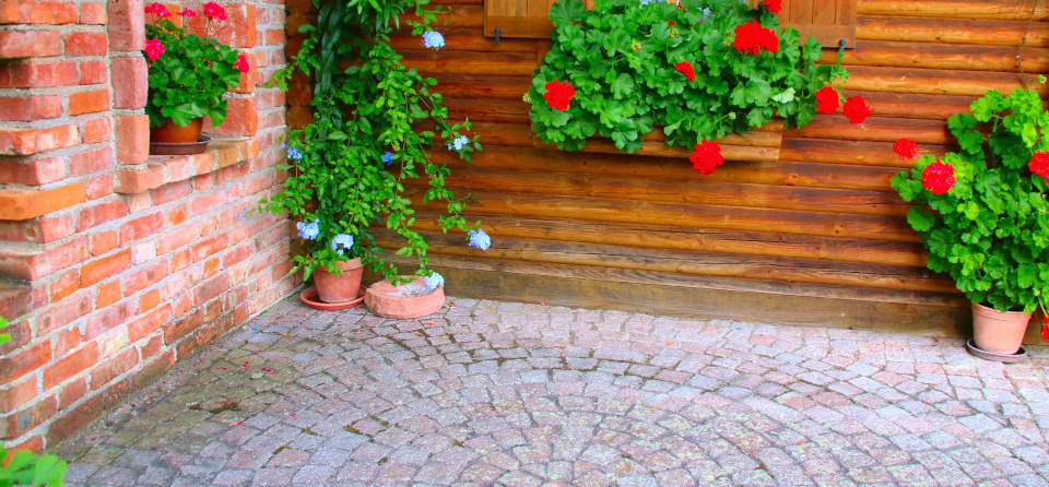 Terrasse pflastern – vom Muster bis zur Verlegung | BAUHAUS
